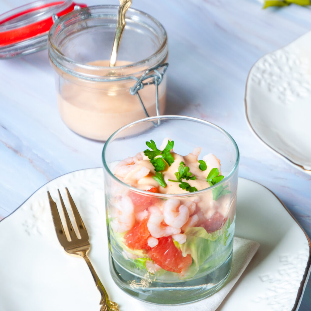 Klassieke garnalencocktail met zelfgemaakte cocktailsaus - Hoe Kook Ik...